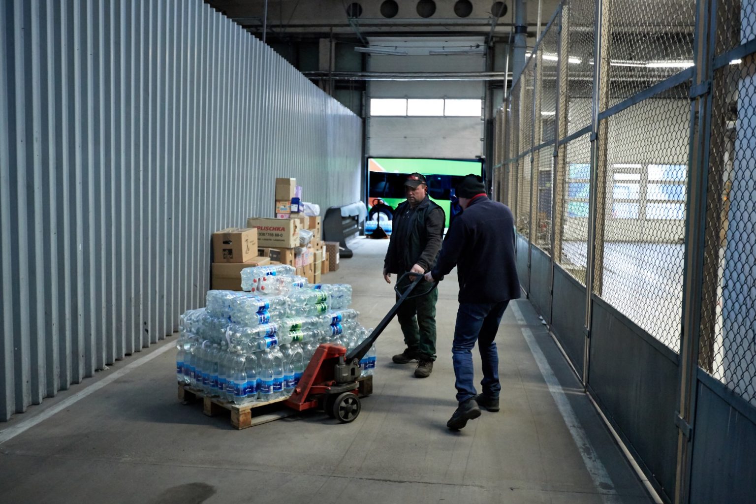 FlixBus supports Ukraine - flix